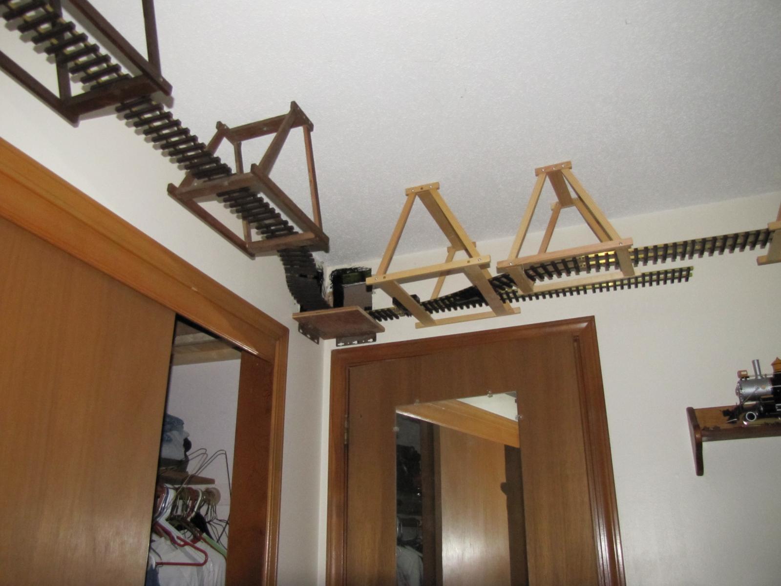 My Indoor Layout - Indoor Layouts - G Scale Train Forum.com