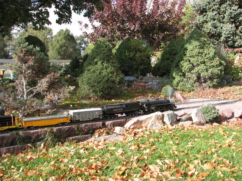 Pacific with MTH smoke unit. - General Discussion - G Scale Train Forum.com