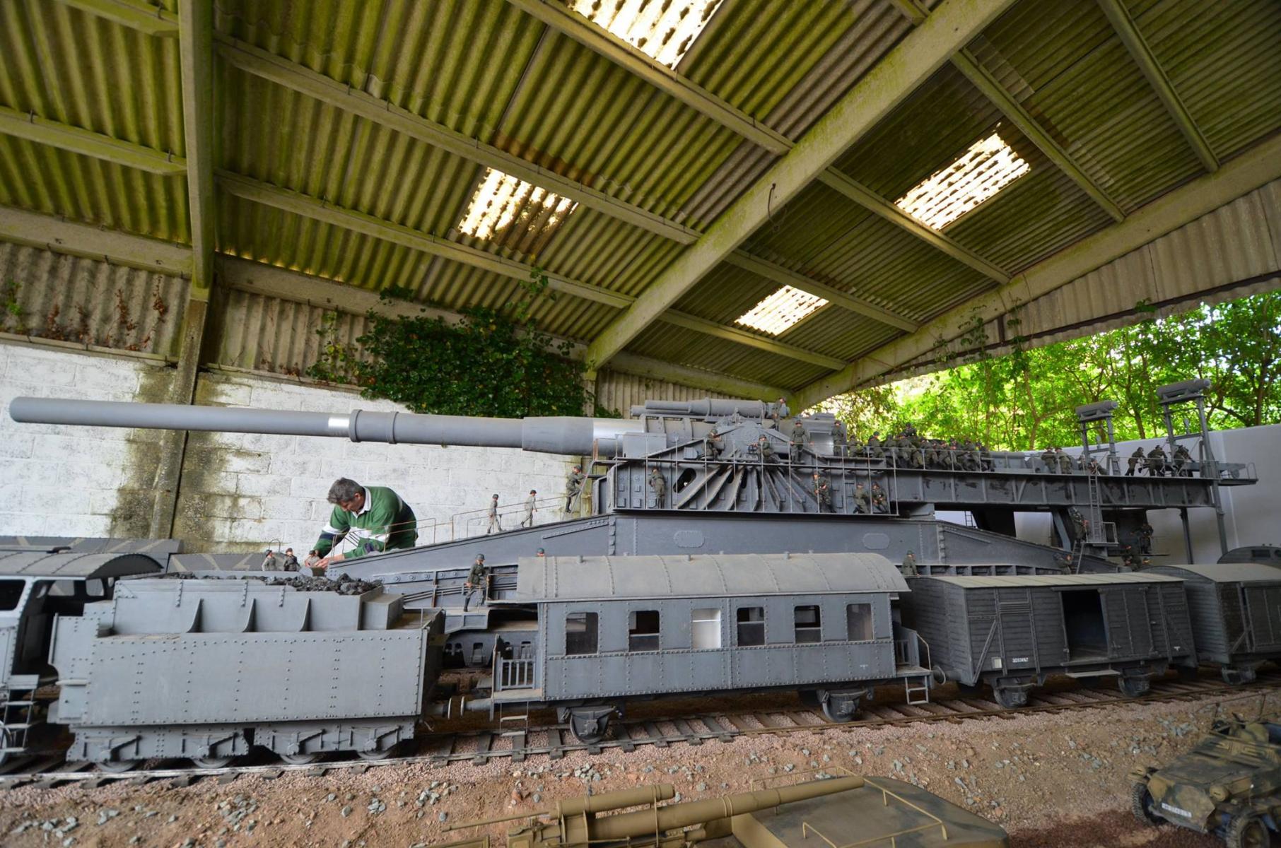 WWII - German Dora gun model - Kitbashing & Model Making - G Scale ...