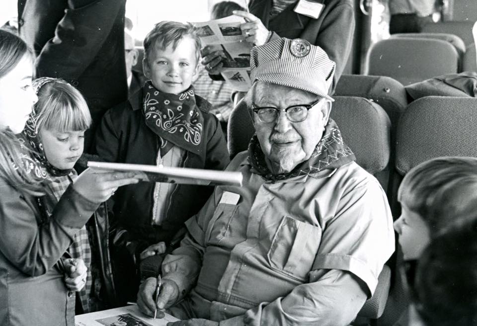 Colonel Sanders a Railroader - Photos & Video - G Scale Train Forum.com