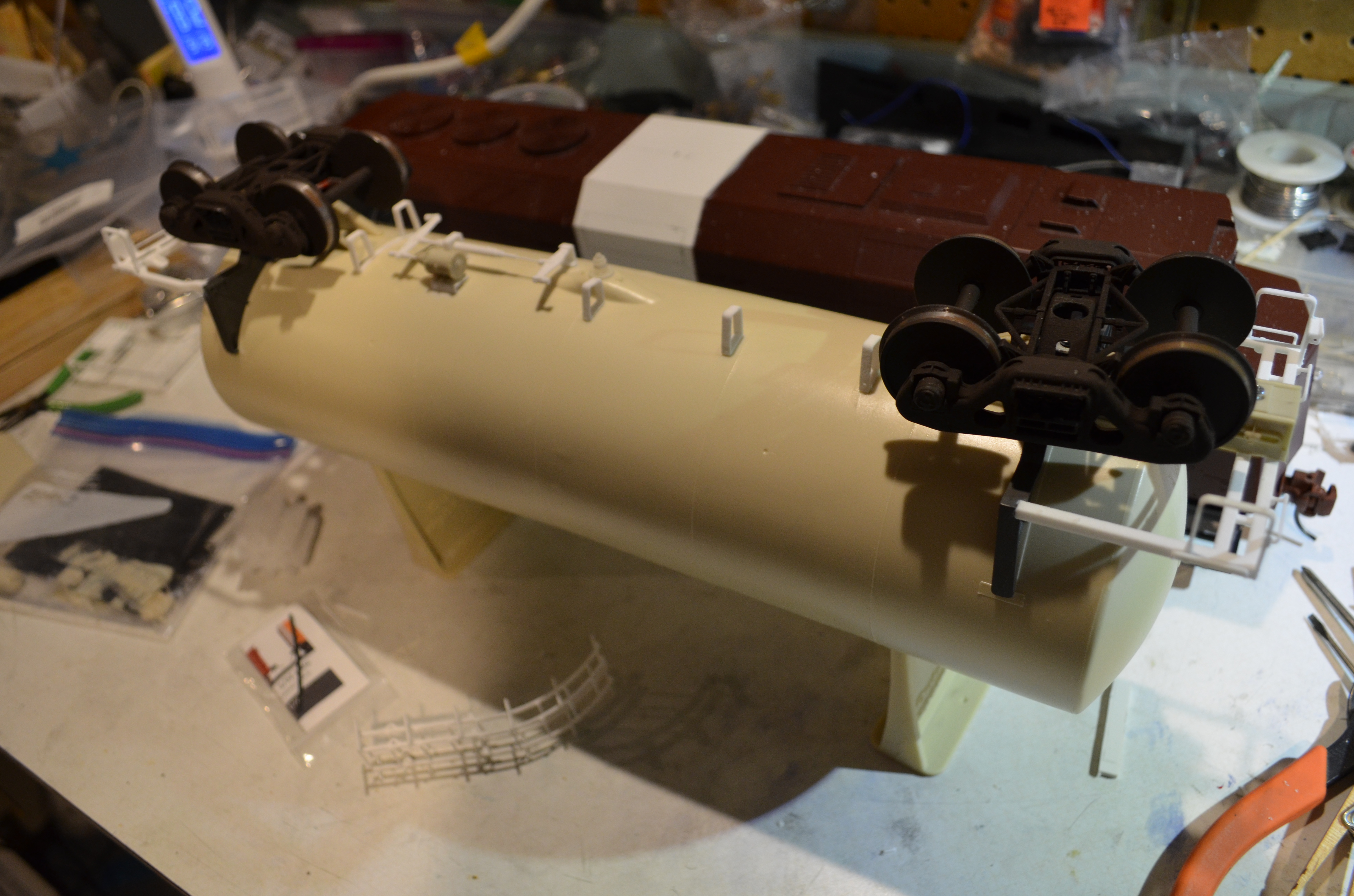 Corn Syrup tank car - Kitbashing & Model Making - G Scale Train Forum.com