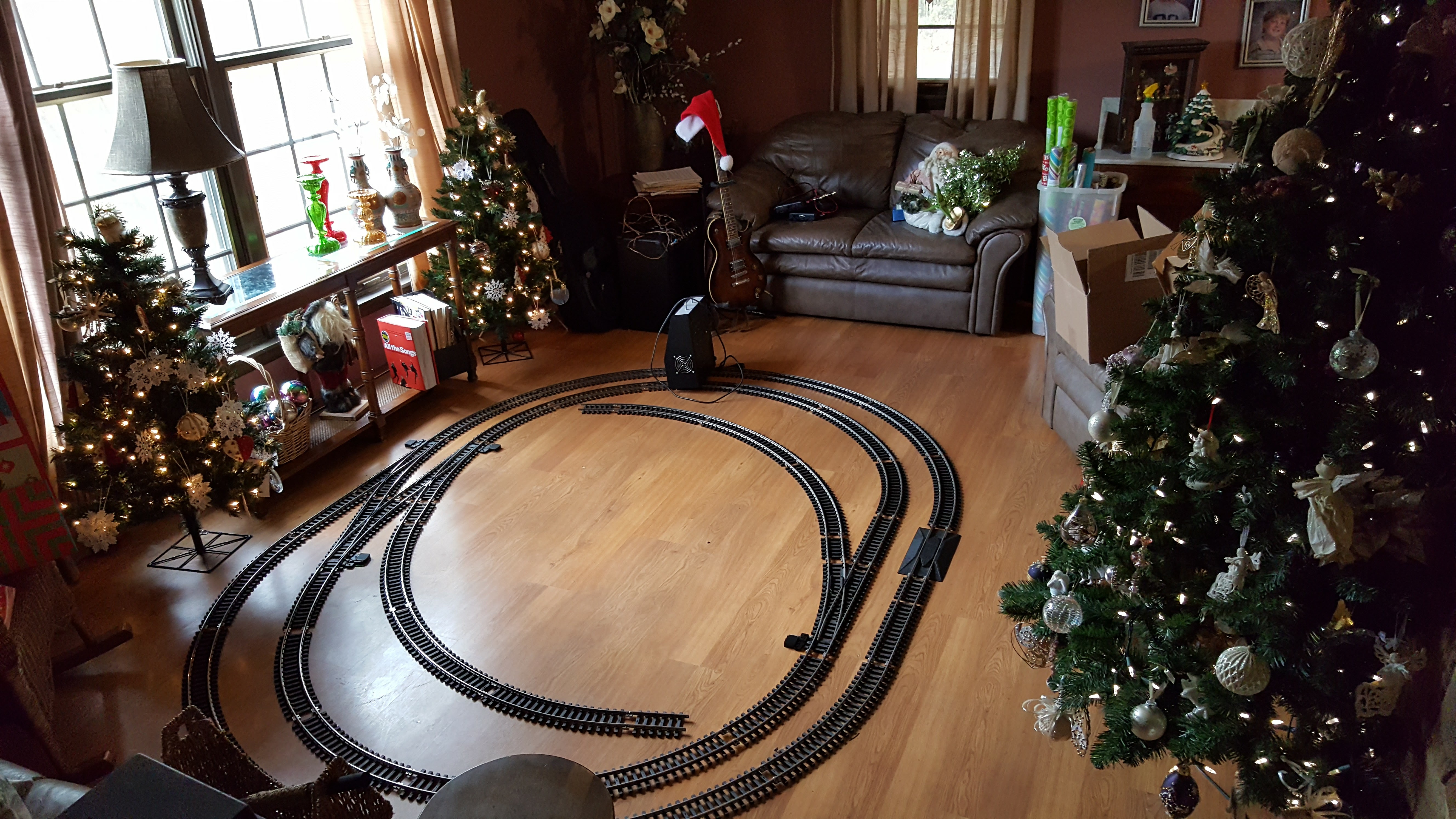 Chritmas Indoor Layouts - Page 2 - Indoor Layouts - G Scale Train Forum.com