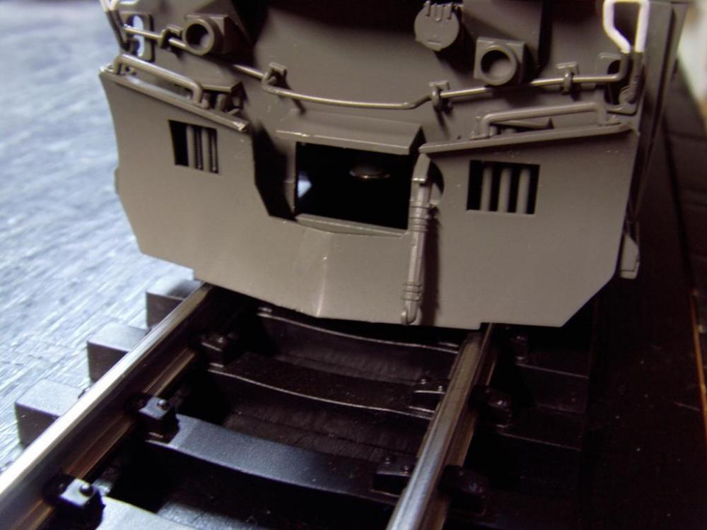 Aristo-Craft Dash-9 Lowering - Locomotives - G Scale Train Forum.com