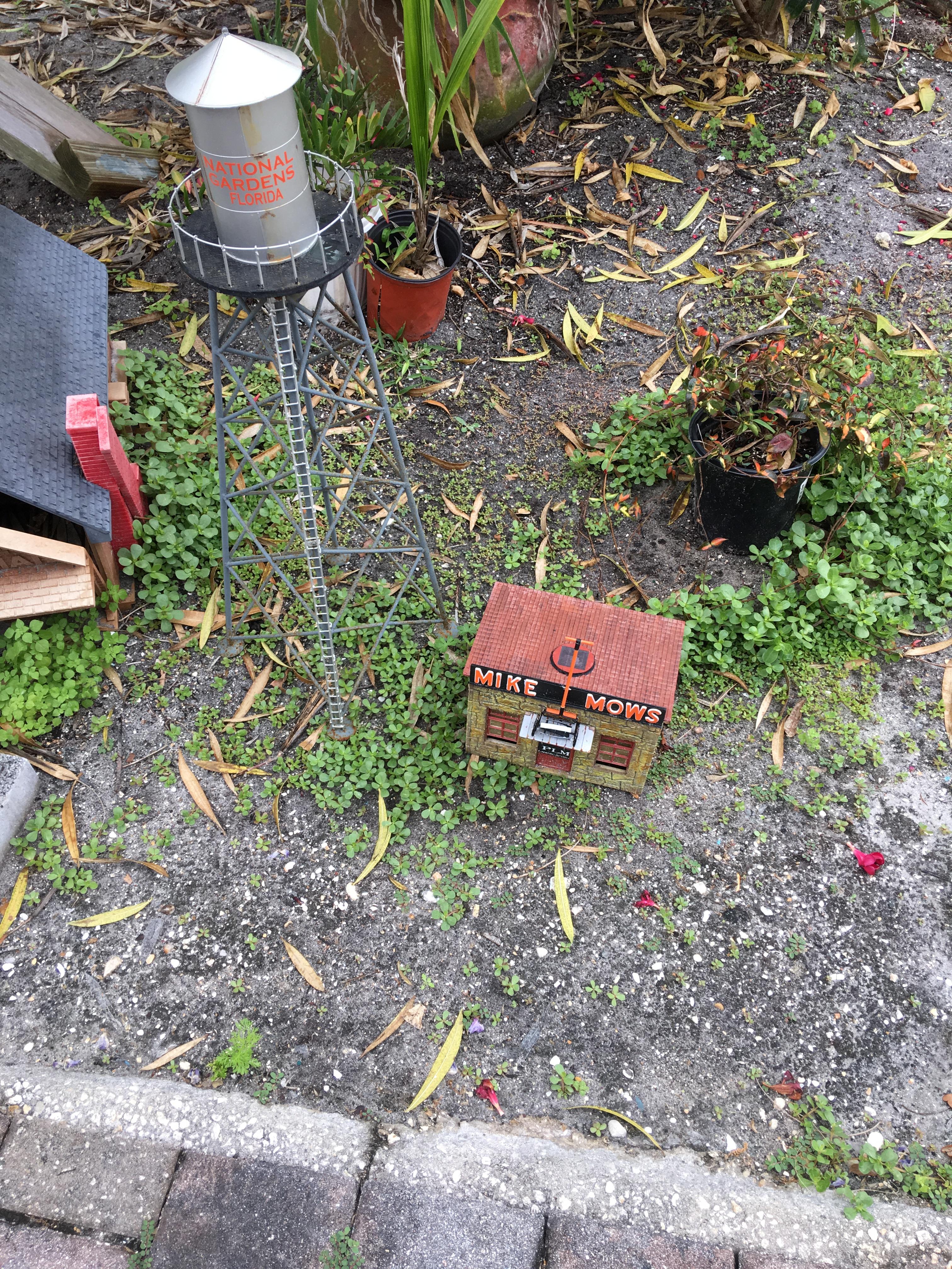 1930-40 city water tower - Kitbashing & Model Making - G Scale Train ...